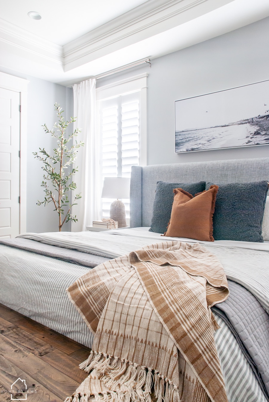 Fall Bedroom Ideas - HOME by KMB