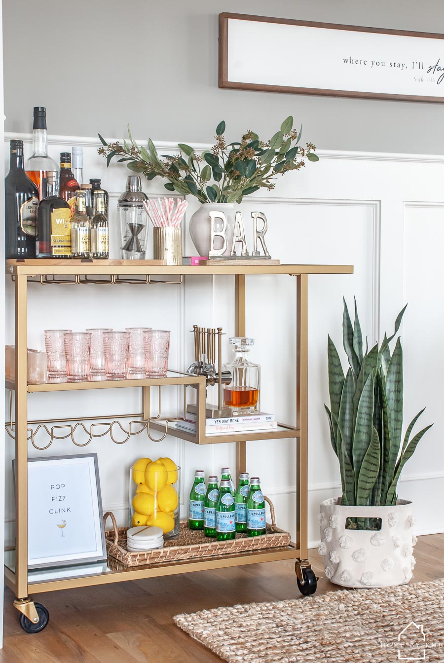 Spring Dining Room Tour - HOME by KMB